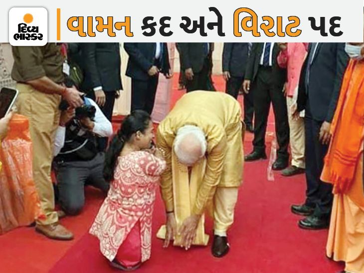 The truth behind the viral image is not an IAS officer but a 10 pass ...