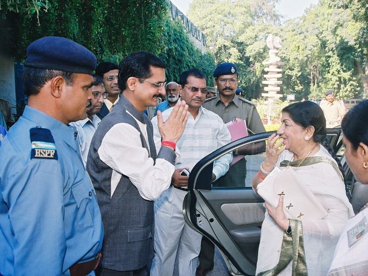 When Lata Didi came to Vadodara for the graduation ceremony, she had a ...