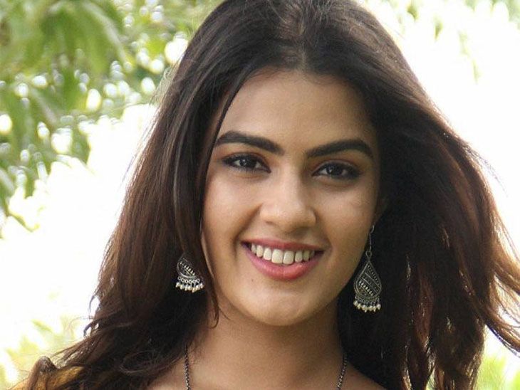 Drunk and Drive: Actress Kavya Thapar arrested, also accused of abusing ...