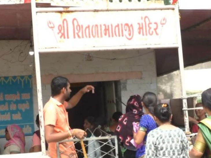 Pilgrims thronged to the temple of Mataji Shitala on the banks of the ...