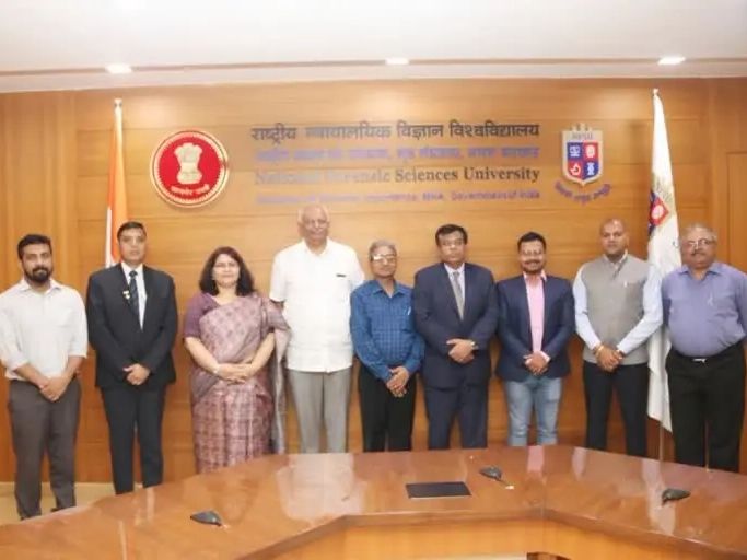 In Gandhinagar's NFSU, well-known American scientist Dr. Vivek Lal ...