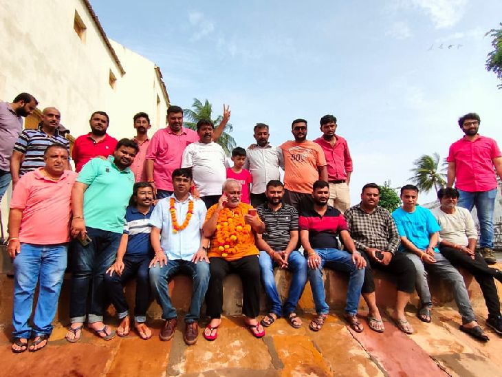 Heart of Bhuj, Hamisar Lake overflows, sparks joy across Kutch | આનંદની ...