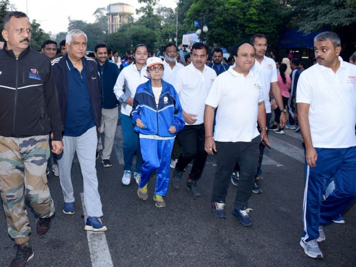 Everyone, old and young, gave the message of voting without fail ...