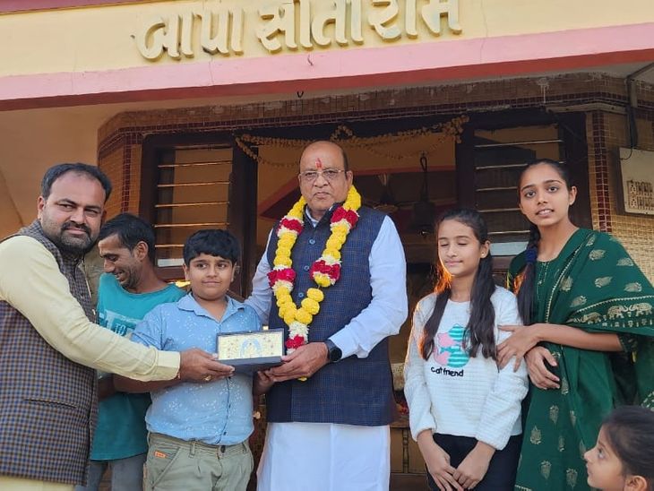 Wagra MLA Arun Singh Rana inaugurated the water tank, sump, water line ...