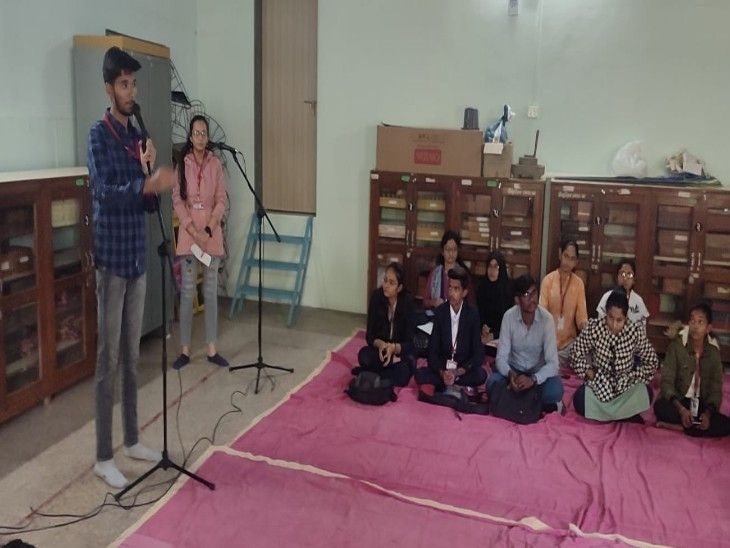 Sugam song, news reading, drawing competition was held at Shishuvihar ...