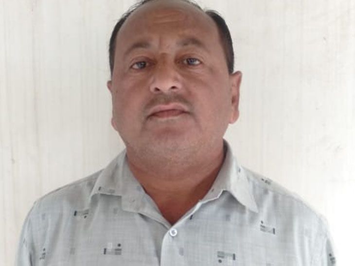 A bogus doctor who was running a dispensary in Antroli for 2 years was ...