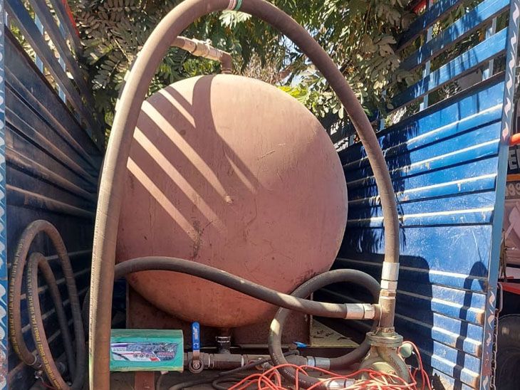 Cooking gas theft scam spread from Gujarat to MP 5 arrested along with 3 tankers full of 42 ...