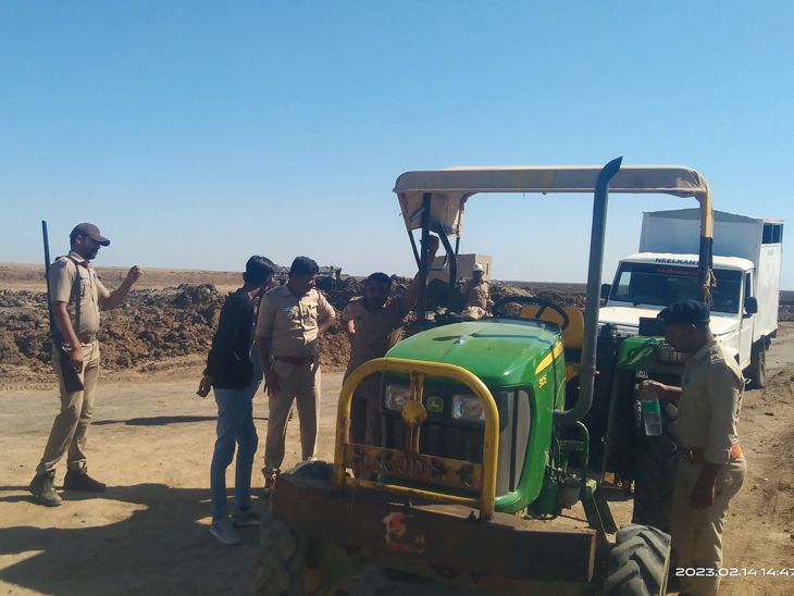 The functioning of the forest system in the Ghudkhar sanctuary in the ...