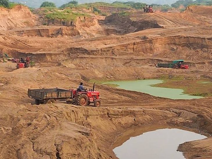The mineral mafia went underground when the mining department set up a ...