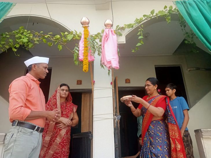Gudi Pada was celebrated with devotion by a Maharashtrian family in ...
