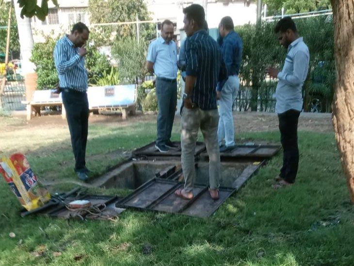 In Ahmedabad's Khadiya area, thousands of families were left without ...