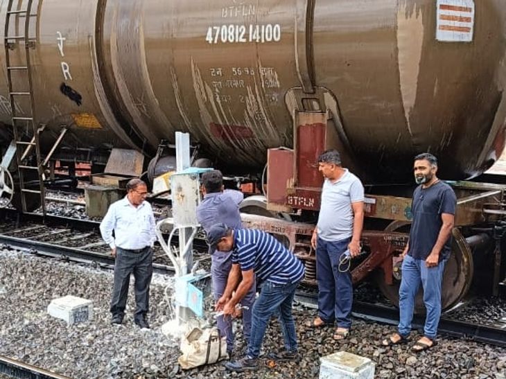 Fire breaks out next to fuel-laden freight train at Hapa railway ...