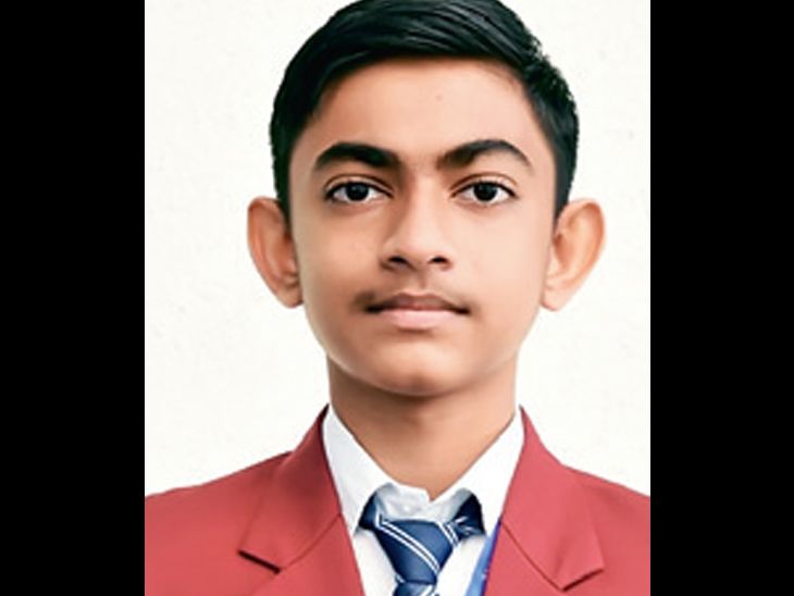 Jainil Patel scored 100 out of 100 in 3 subjects in class 10 ...