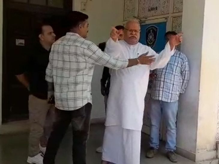 Ramesh Joshi, the main accused in the false rape case and demanded 10 ...