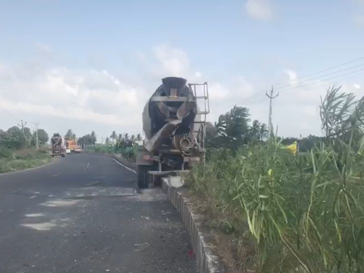 On Vesma Maroli Marg in Navsari, a cement roller landed on the divider ...