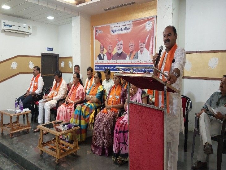 Former minister Brijesh Merja said - nine years of Modi government's ...