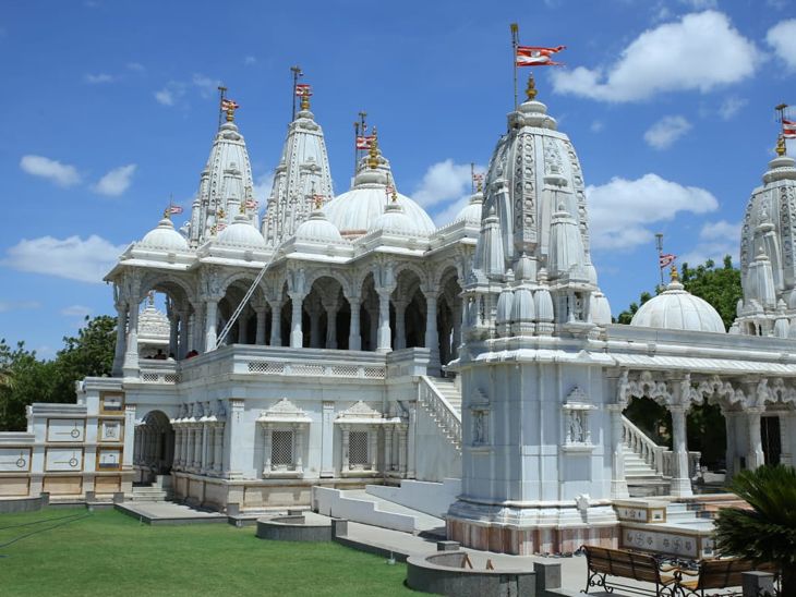 Gopinathji Dev Mandir, BAPS Mandir and Machhu Dhamthi Pawan Gadda ...