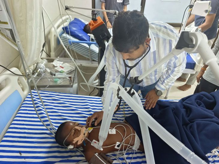 The one-and-a-half-year-old child died three days later | સામૂહિક આપઘાત ...