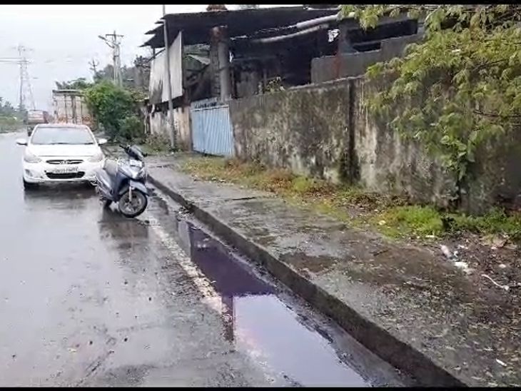 Vapi Pollution Department in action mode over chemical direct discharge ...