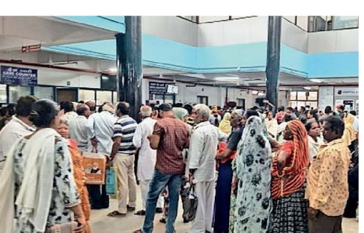 Gandhinagar Civil Hospital saw long queues of patients bypassing the ...