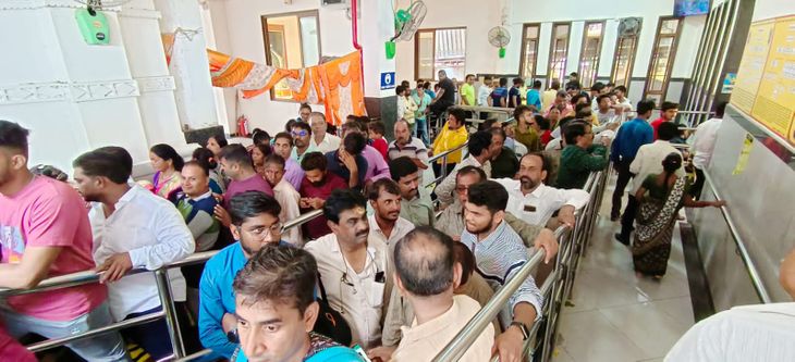 Devotees thronged Shivalayams at Chandod - Karnali on Shravan Vad Amas ...