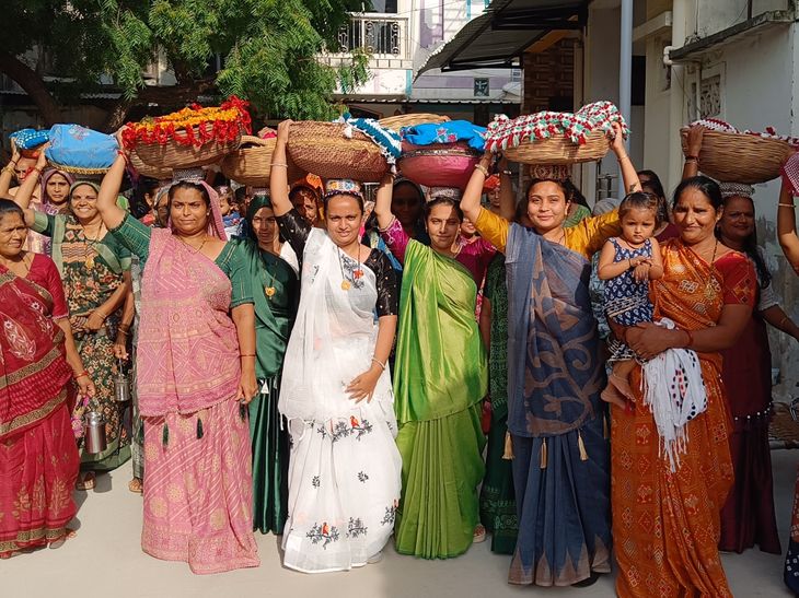 Topla Ujani of Brahmani Mataji was held in Rajpur village of Patan ...