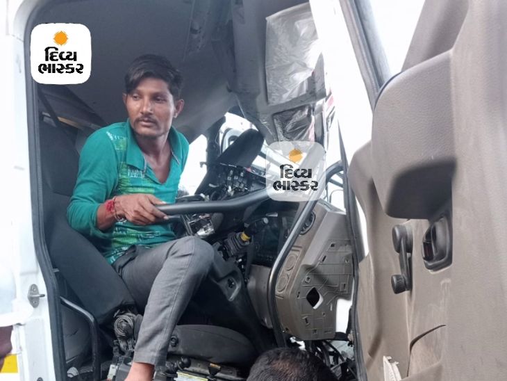 A dumper met with an accident near Jagudan Chowk in Mehsana, the driver ...