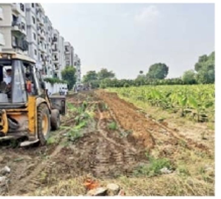 1500 meter road behind Chhani Saptapadi plot opened for the third time ...