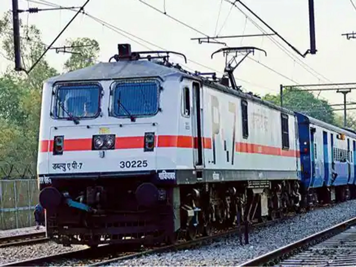 Western Railway will run a one-way festival special train between ...