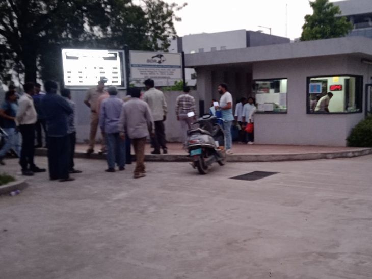 Local worker injured in lift accident at BDR Pharmaceutical Company ...