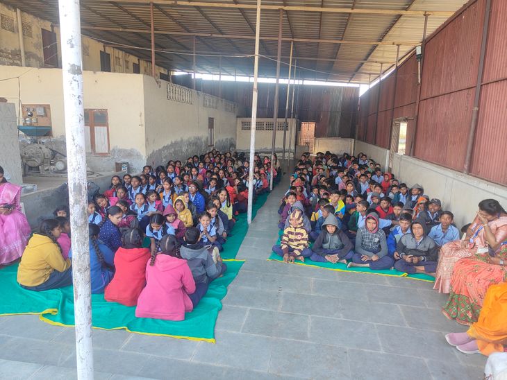 Shri Ram Pran Pratistha Day Celebration at Parmar B.Ed College Khatamba ...