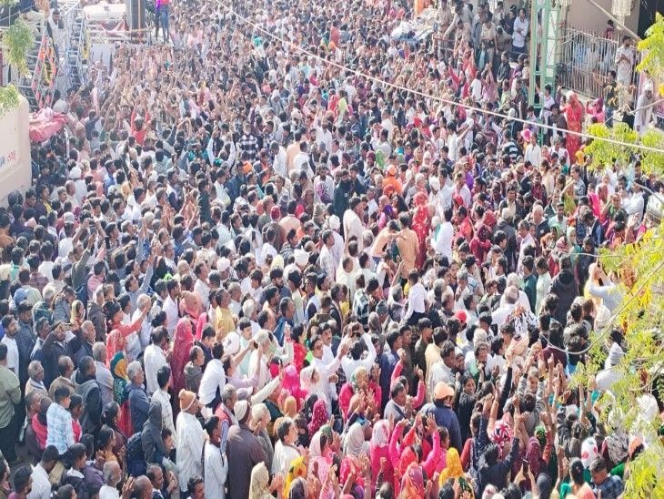 In Pawandham Bagdana, people flocked to Bapa's darshan, the atmosphere ...
