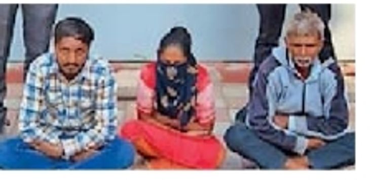 In Patan, 3 people including a woman were arrested for gambling at ...