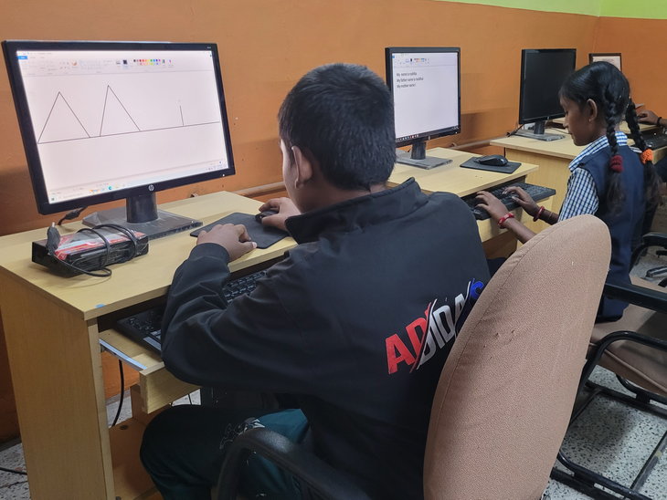 Planning to start 58 more computer labs in Nagar Primary Education ...