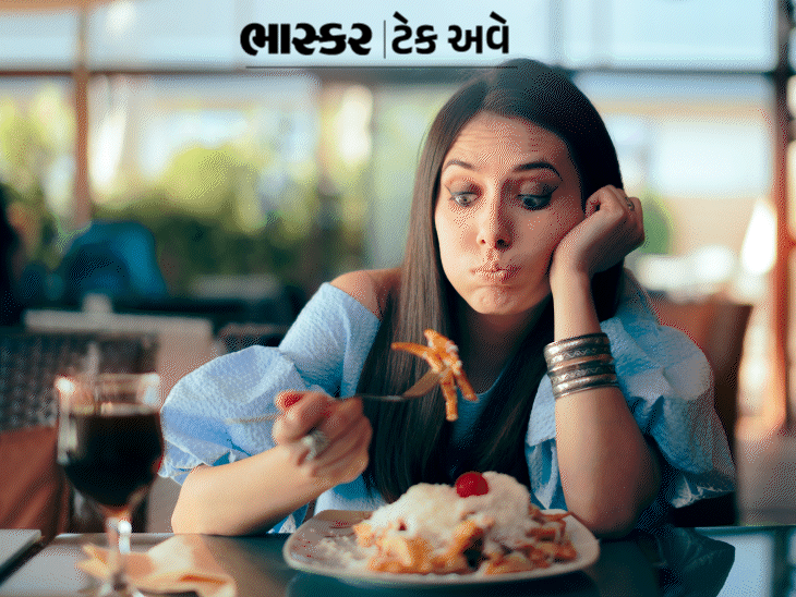 A person eats in secret when alone, beware of eating more than normal ...