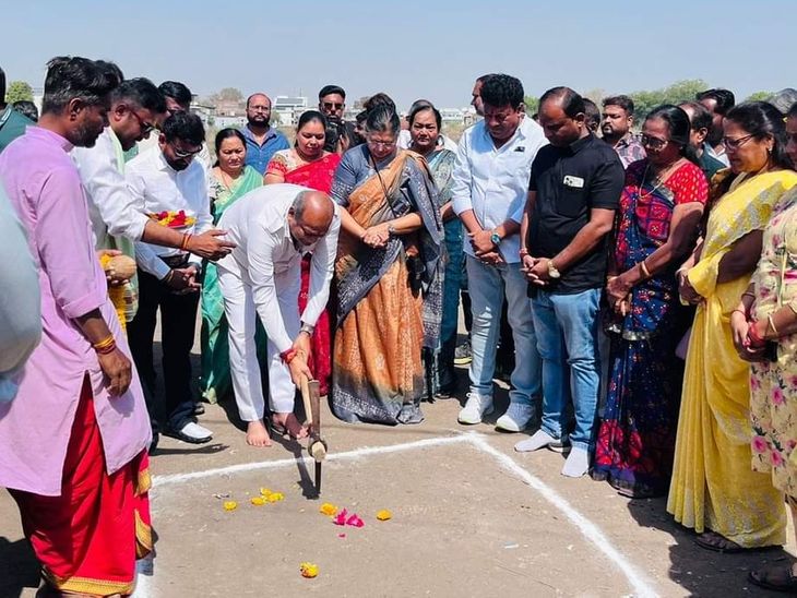 The pond in the center of Halol will be beautified at a cost of Rs 4.9 ...