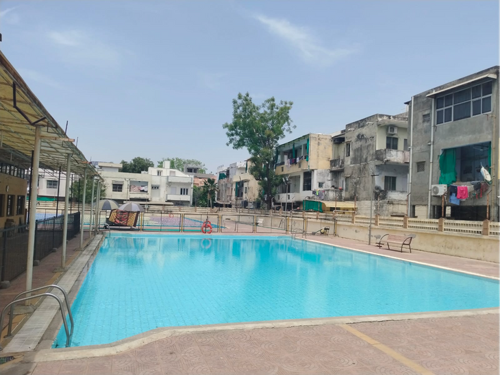 3136 people registered in 15 swimming pools managed by AMC in one month ...