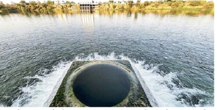After 5 years, Narmada water was released for irrigation in 3 districts ...
