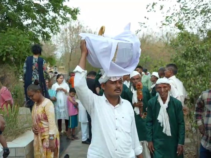 Pilavani festival was celebrated on Banbha Dungar | બણભા ડુંગર પર ...