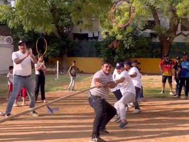 Celebrating HBK DAD'S CHAMPION with enthusiasm at The HB Kapadia New ...