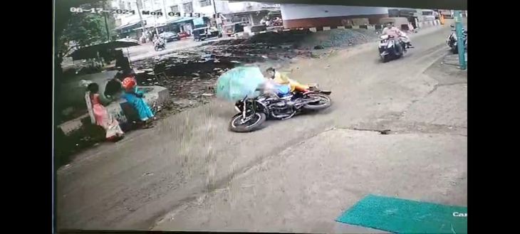 Many bikers started hitting both ends of the Umargam fly over bridge ...