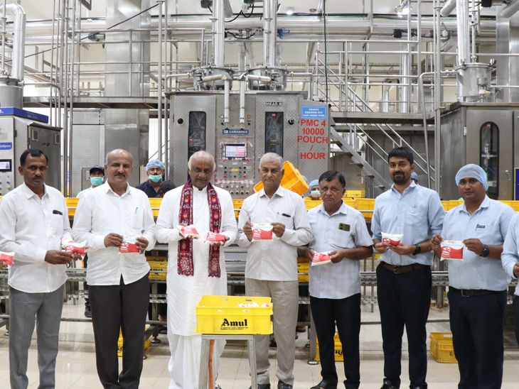 Sarhad Dairy launches Amul Kathiawadi Chaas and 1 kg Amul Masti Dahiin ...