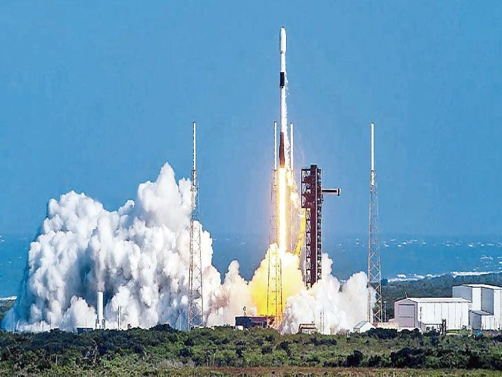 SpaceX rocket fails in space, 20 satellites fall from sky | રોકેટ લોન્ચ ...