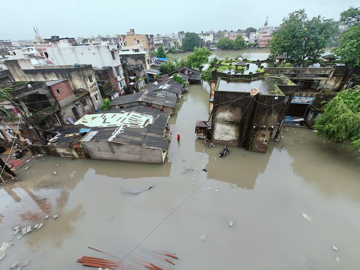 Desolation in Navsari every year due to Purna flood, 75 percent natural ...