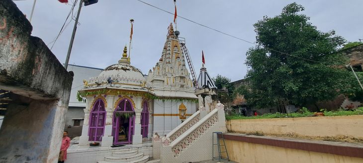 The Bhimnath Temple on the banks of the Gondli River gives an overview ...