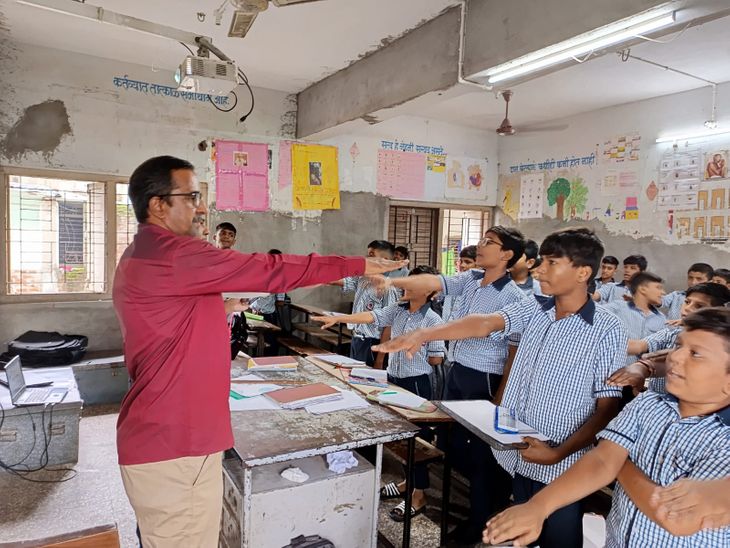 An awareness program was held in Acharya pra. Keshav School No. 260 ...