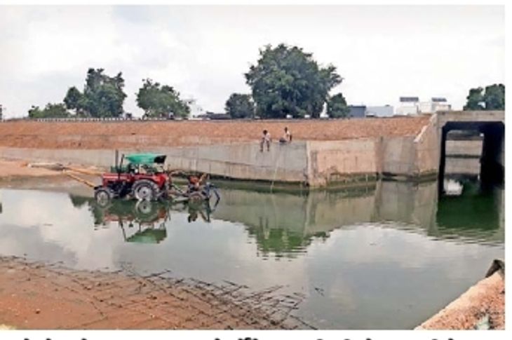 In Kadi, water was drained from the railway drain located at Sujatpura ...