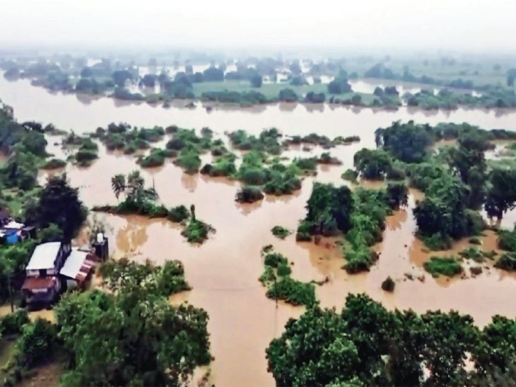 Walia Jalabambakar of Bharuch; 18 inches of rain