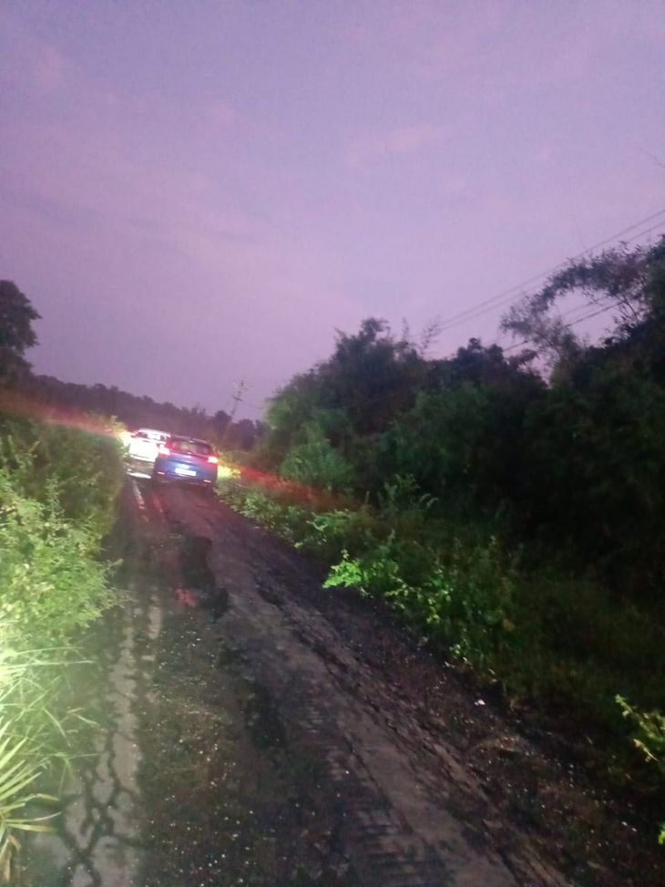 The street lights in the area near Eru in Navsari have been off for the ...