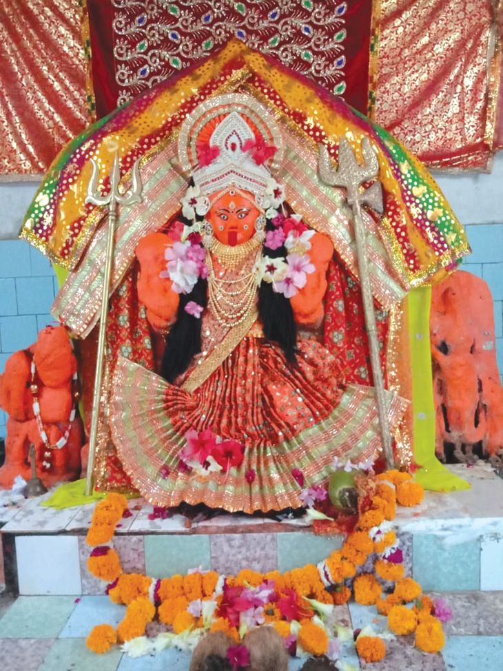 Special Puja of Mataji in Navaratri at Puranic Mahakali Temple of ...